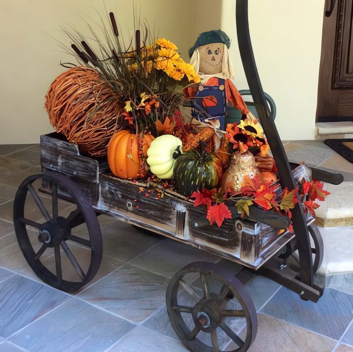 33 Cozy and Inviting Fall Front Porch Decor Ideas - Our Happy Corner